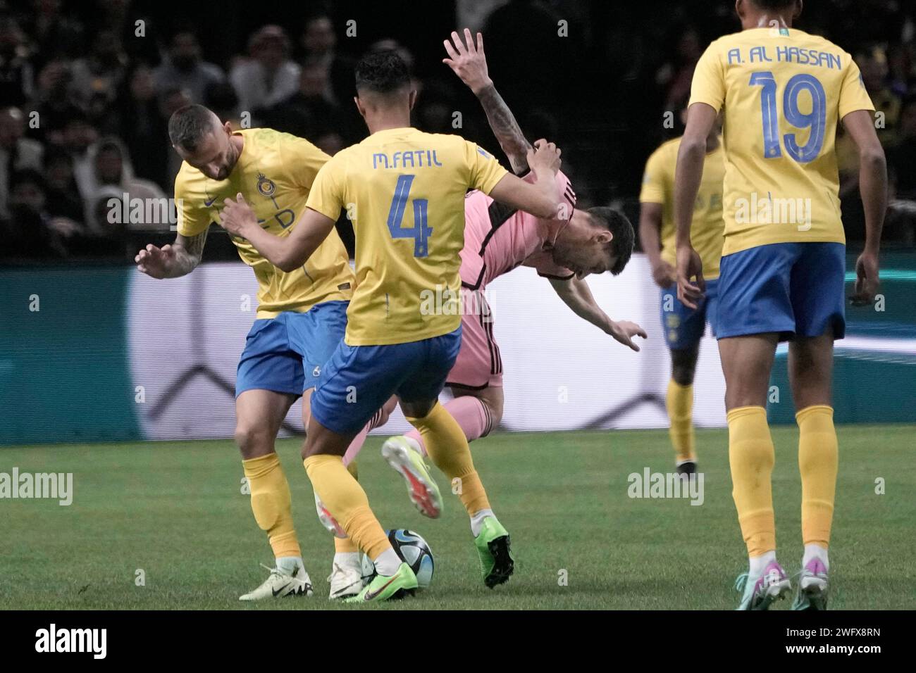 Inter Miamis Lionel Messi Center Passes Through Al Nassr Players During The Riyadh Season Cup