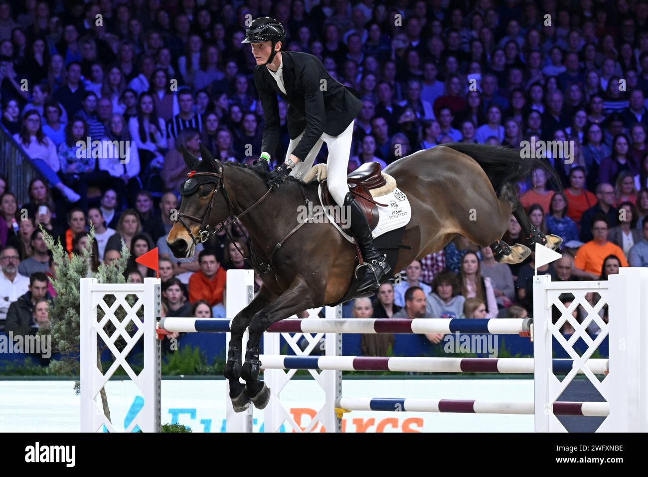 AMSTERDAM - Frank Schuttert mit Isis während des Longines FEI Jumping ...