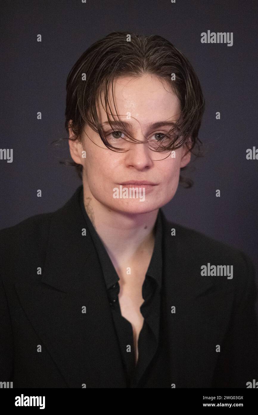 Heloise Adelaide Letissier, Redcar, Christine und die Queens besuchten ...