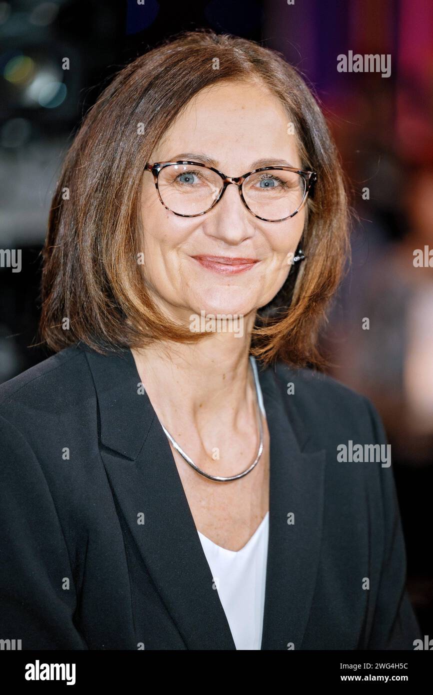 MDR - Flussboot. Eisschnelllauf-Legende Karin Enke anläßlich der ...