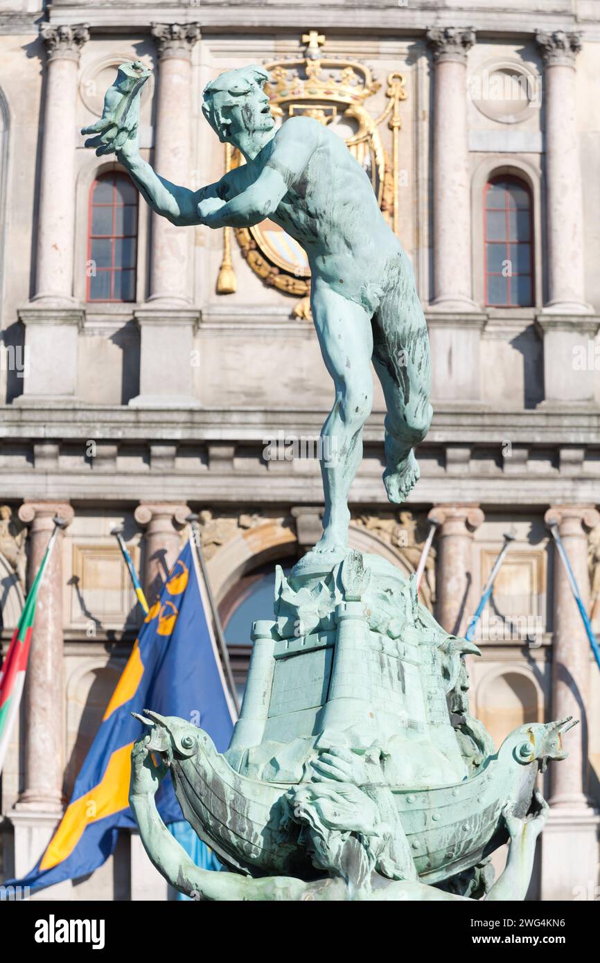 Riesiger druon antigoon -Fotos und -Bildmaterial in hoher Auflösung – Alamy