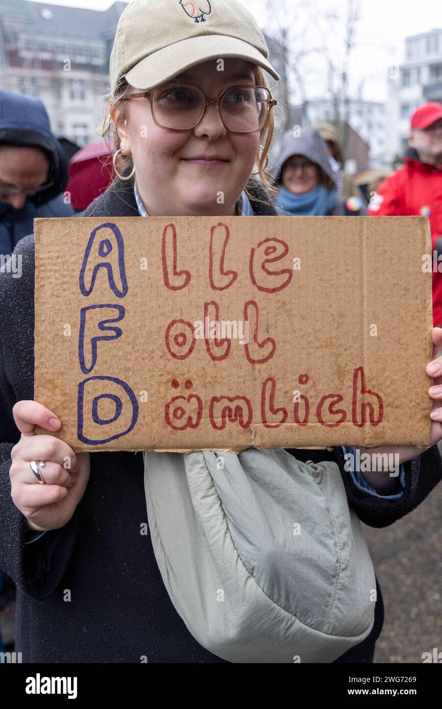 Demonstration gegen die AFD in Hattingen. 03.02.2024, EU, DEU, Deutschland, Nordrhein-Westfalen ...