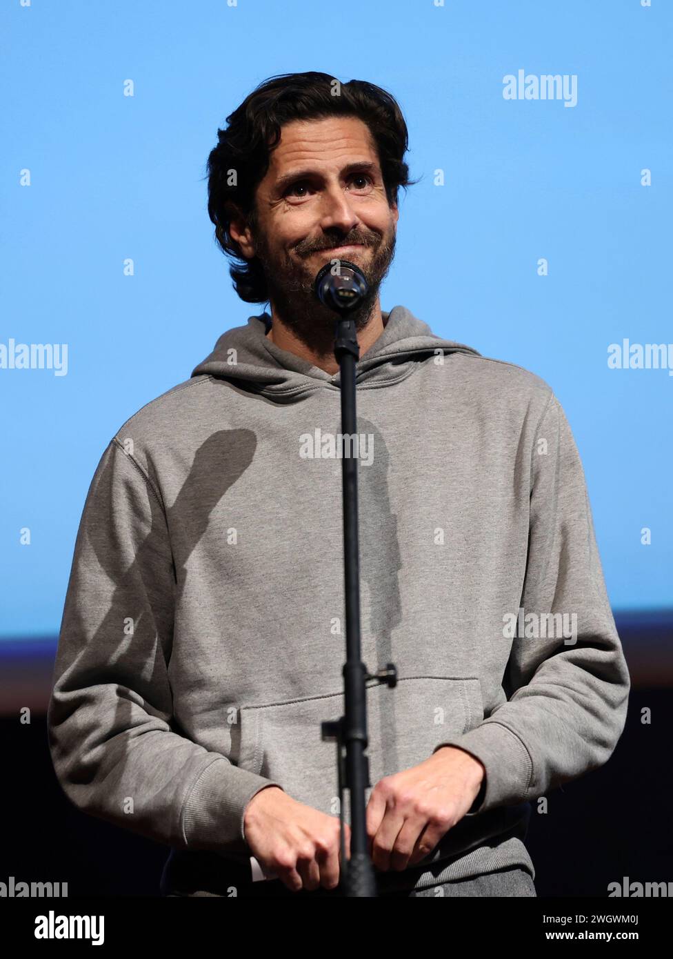 Actor Juan Diego Botto reads the testimony of a child about how he ...