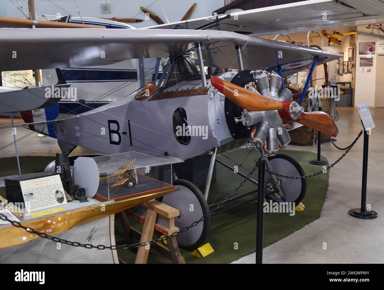 Duncan bell -Fotos und -Bildmaterial in hoher Auflösung – Alamy