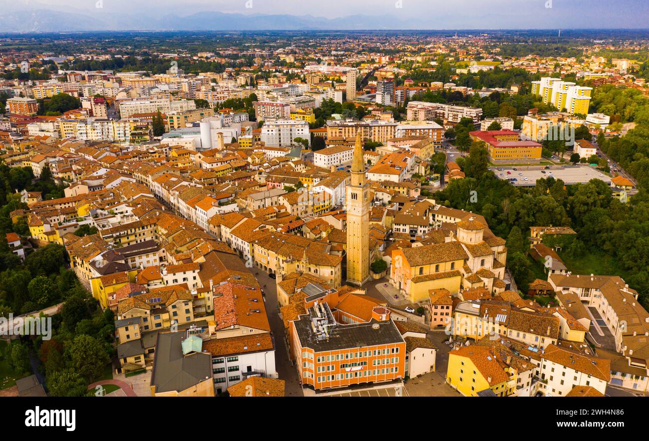 Pordenone luftbild -Fotos und -Bildmaterial in hoher Auflösung – Alamy