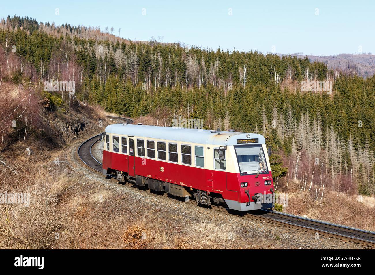 Brocken, Deutschland - 13. März 2022: Eisenbahnzug der Harzer ...