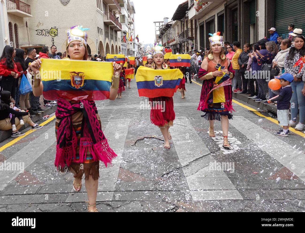 CUENCA-DESFILE CARNAVAL-2024 Cuenca,Ecuador 10 de febrero de 2024 La ...