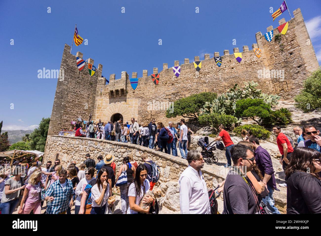 Capdepera medieval fair -Fotos und -Bildmaterial in hoher Auflösung – Alamy