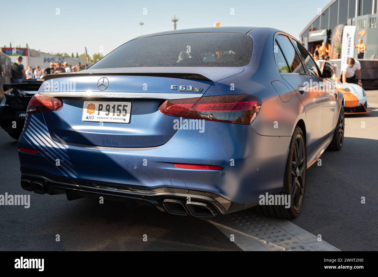 Amg mercedes 4matic -Fotos und -Bildmaterial in hoher Auflösung – Alamy