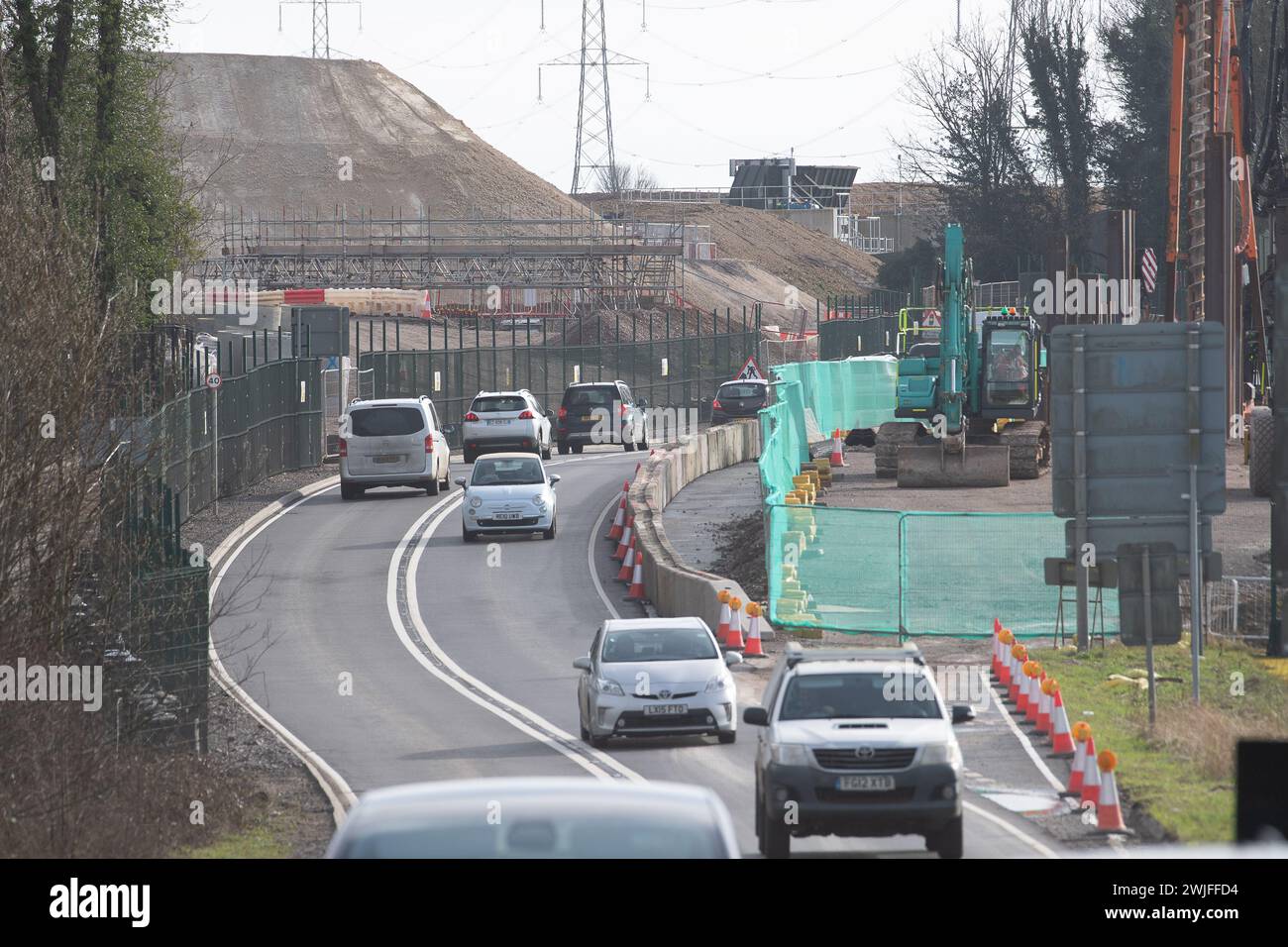 Wendover, Großbritannien. Februar 2024. HS2 soll die A413 in Wendover ...