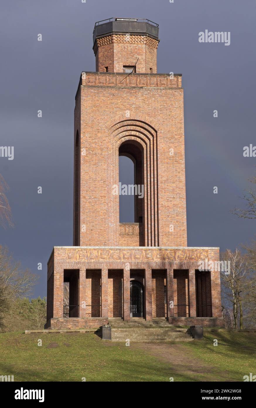 Burg, Deutschland - 24. Januar 2024: Bismarckturm in Burg (Bismarckturm ...
