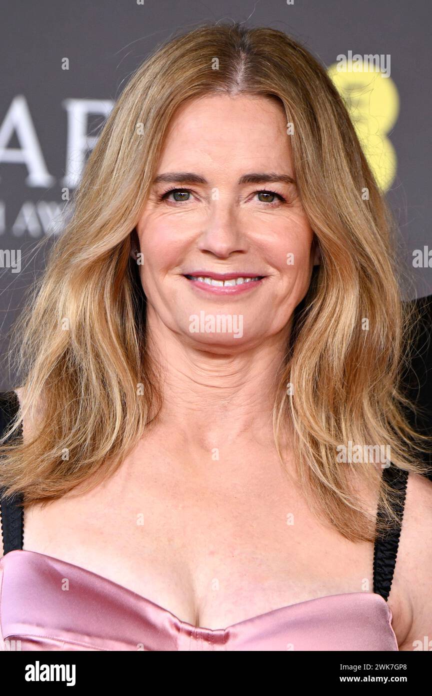 Elizabeth Shue bei der Verleihung der BAFTA Film Awards 2024 / 77 ...