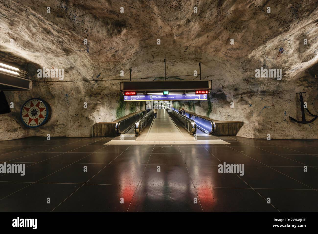 Fridhemsplan Metro, U-Bahn auf blauer und grüner Linie, Stockholm ...