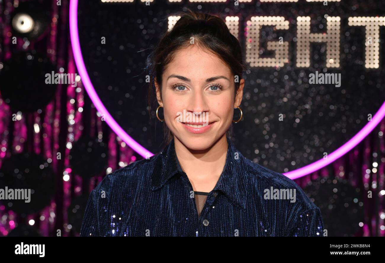 Comedienne und Moderatorin Negah Amiri zu Gast bei Ladies Night, der ...