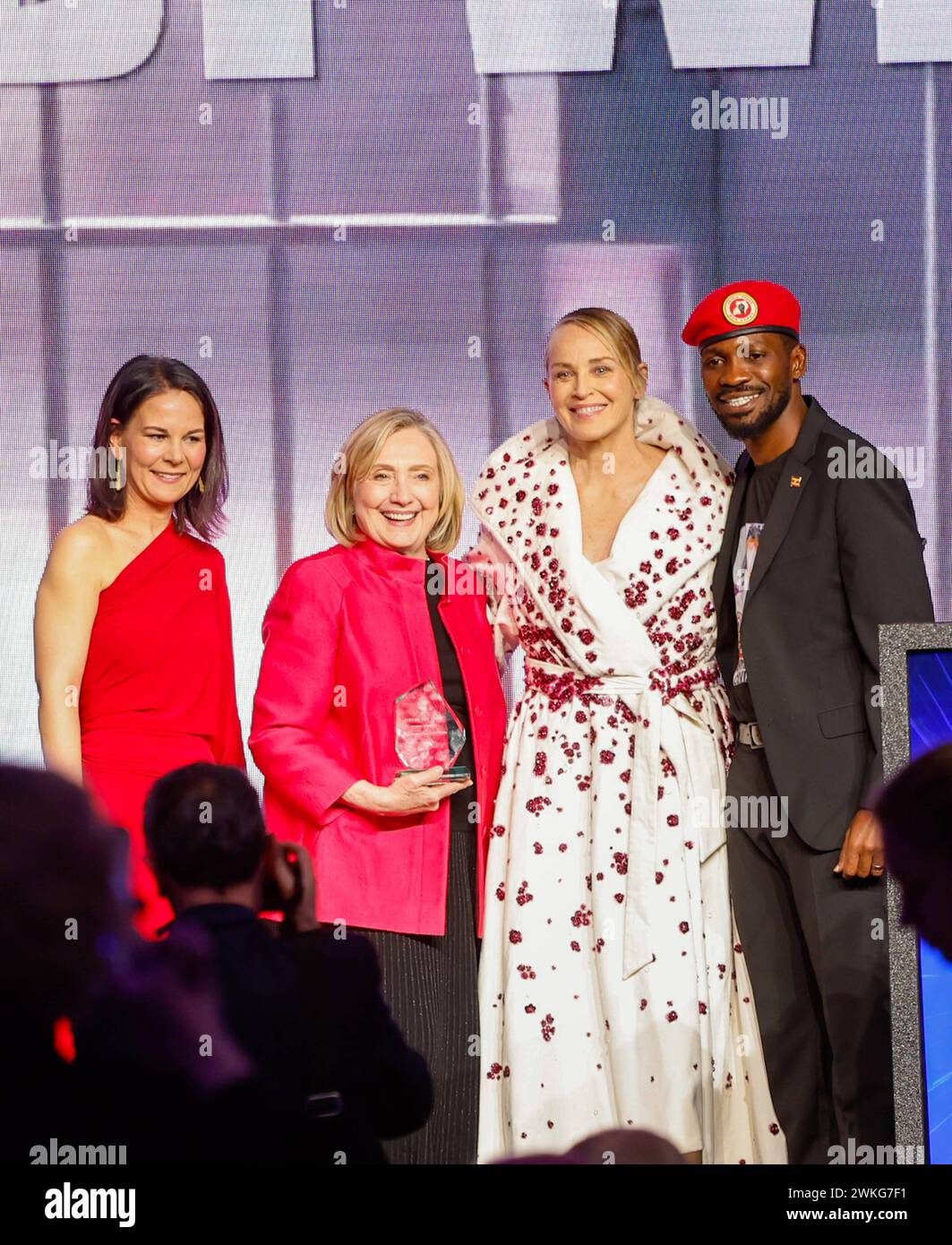 Annalena Baerbock, Hillary Clinton, Sharon Stone, ugandische ...