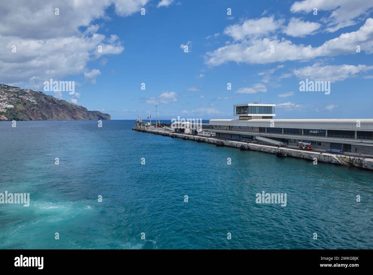 Boote hafen dock hafen schifffahrt -Fotos und -Bildmaterial in hoher ...