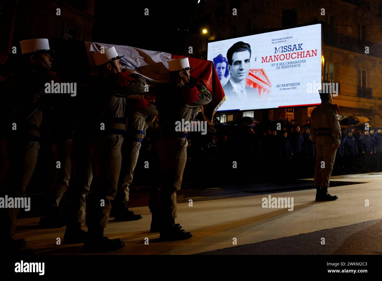 Soldiers from French Foreign Legion carry the coffin of Missak ...
