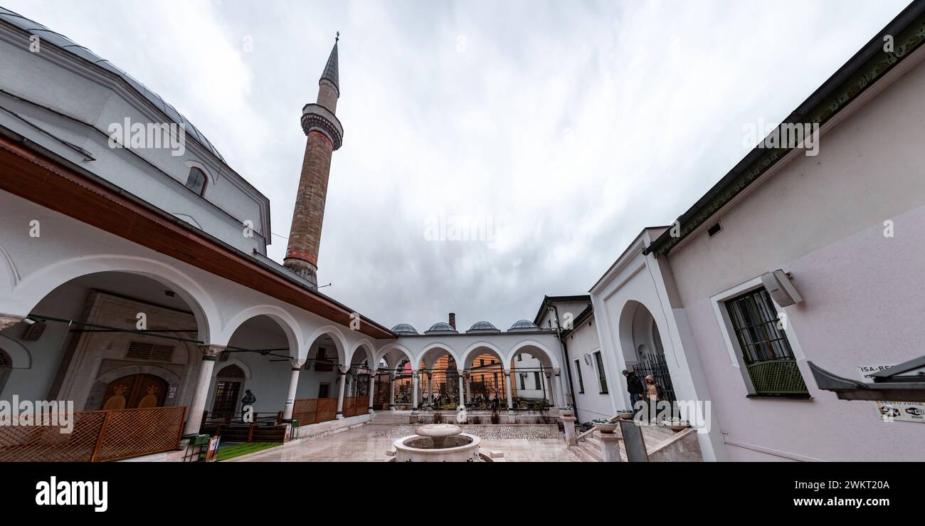 Sarajevo – BiH – 11. Februar 2024: Die Kaisermoschee ist ein wichtiges ...