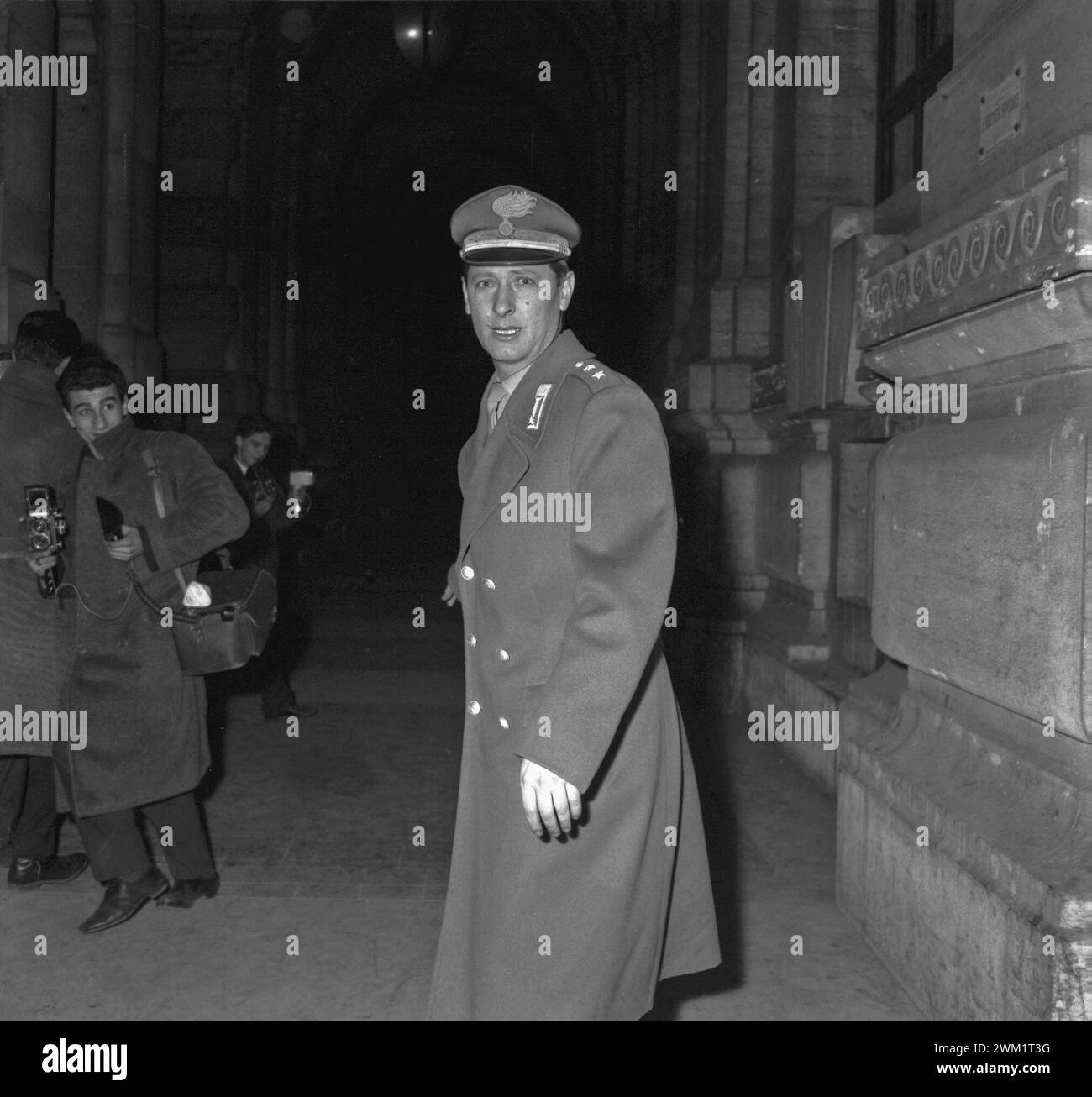 Italian army carabinieri Schwarzweiß-Stockfotos und -bilder - Alamy