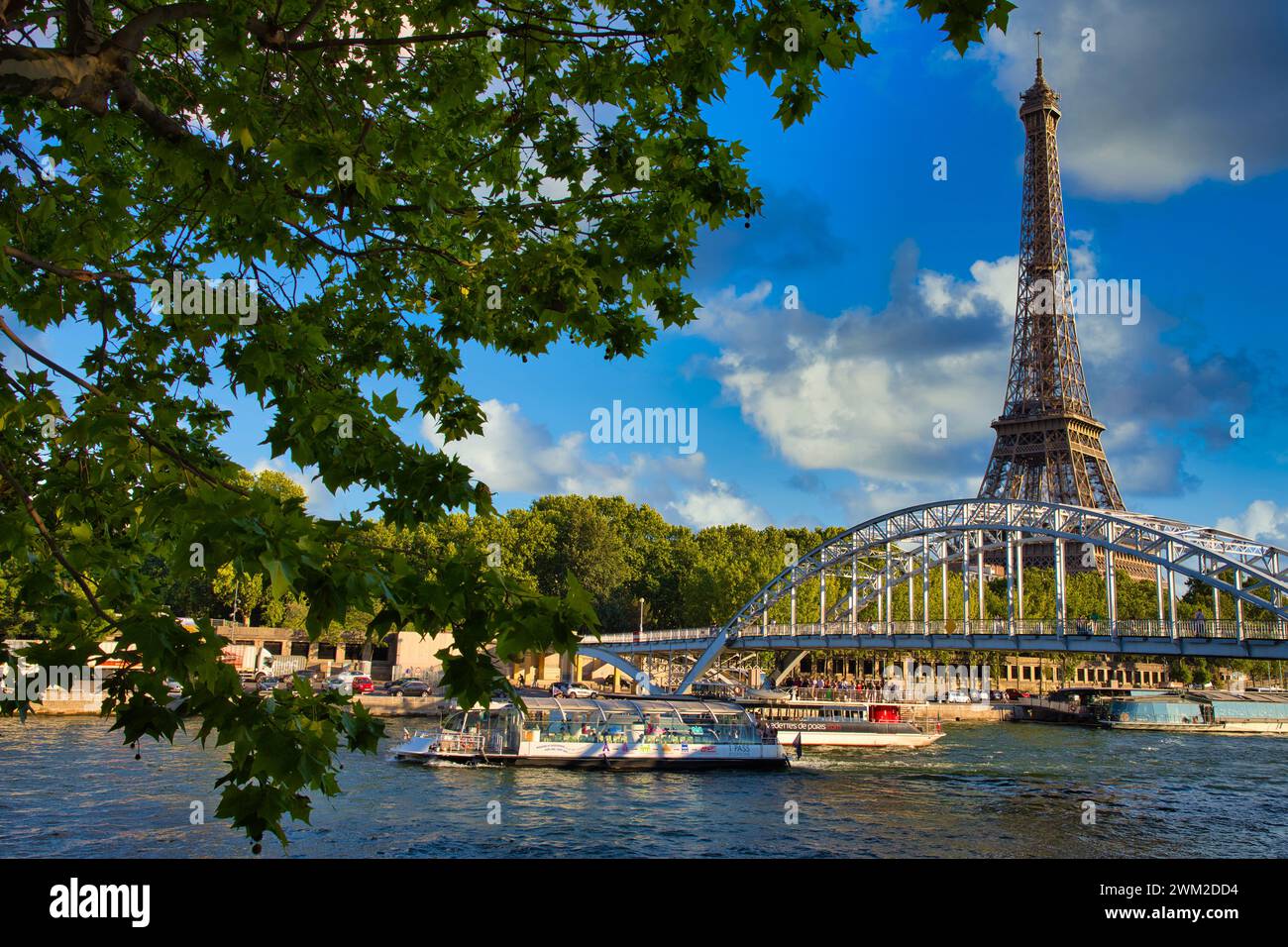 Sena river -Fotos und -Bildmaterial in hoher Auflösung – Alamy