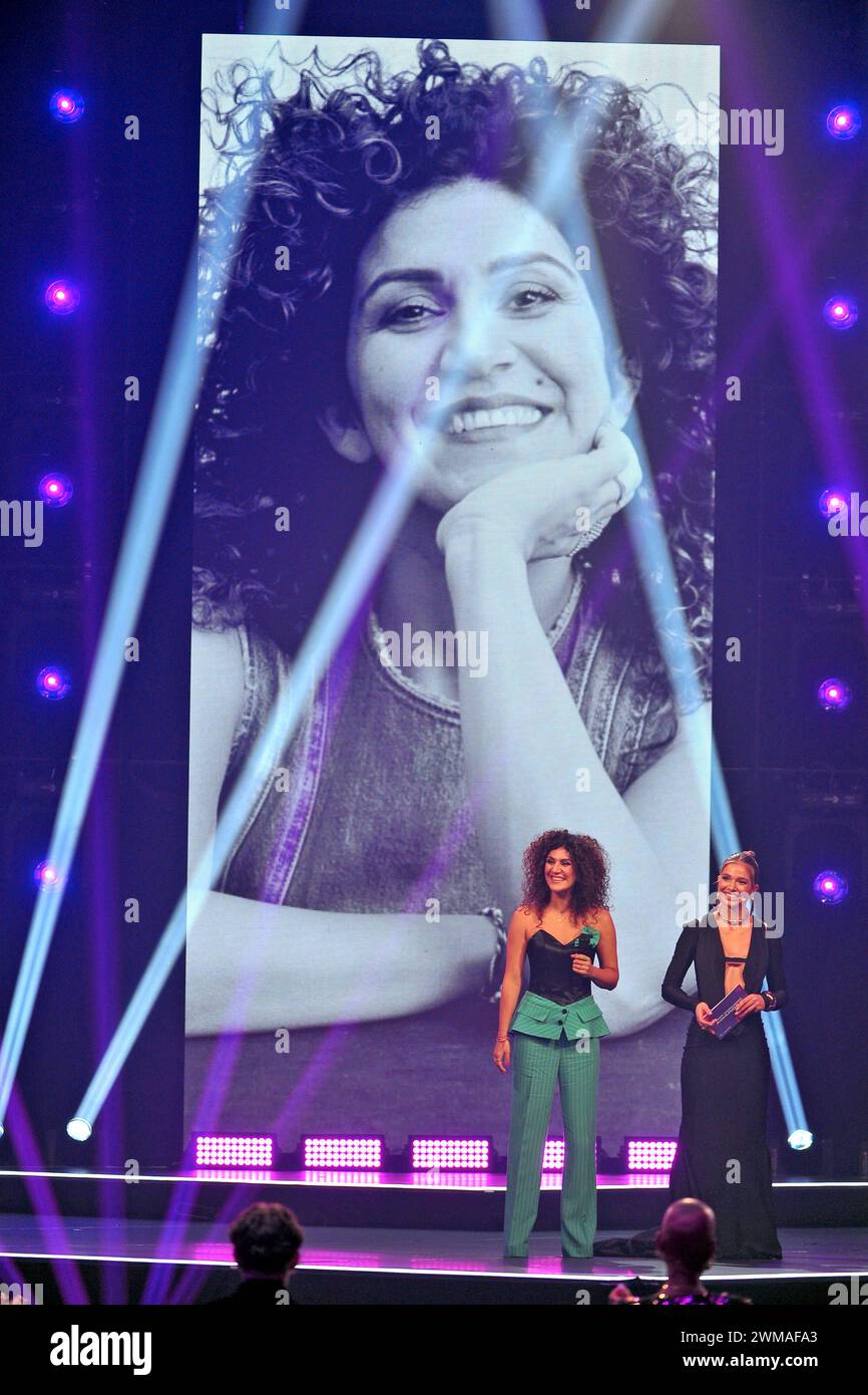 Miss Deutschland 2024. Apameh Schönauer anläßlich Ihrer Wahl zur Miss ...