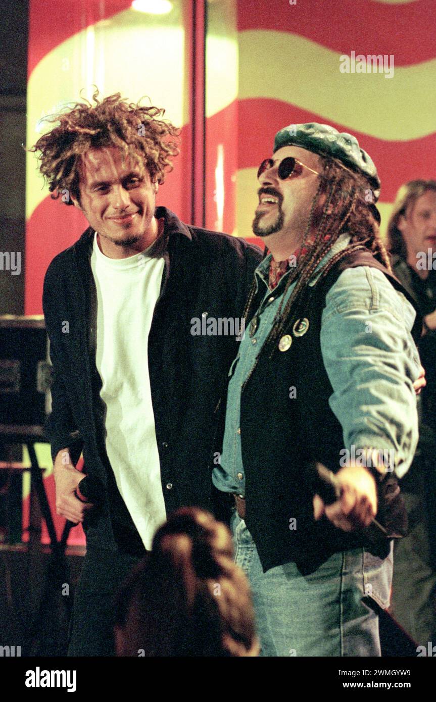 Sir oliver skardy 1997 -Fotos und -Bildmaterial in hoher Auflösung – Alamy