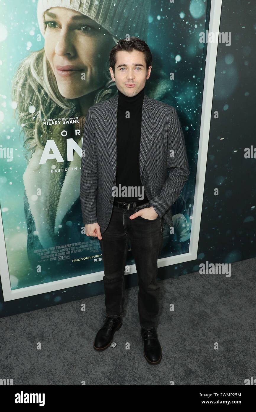 New York Premiere von Lionsgate's 'Ordinary Angels' SVA Theatre mit ...