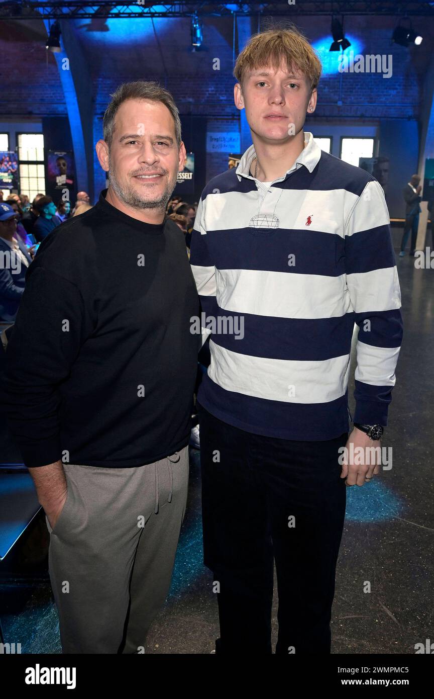 Moritz Bleibtreu und Enzo Brumm bei der Jahrespressekonferenz Prime ...