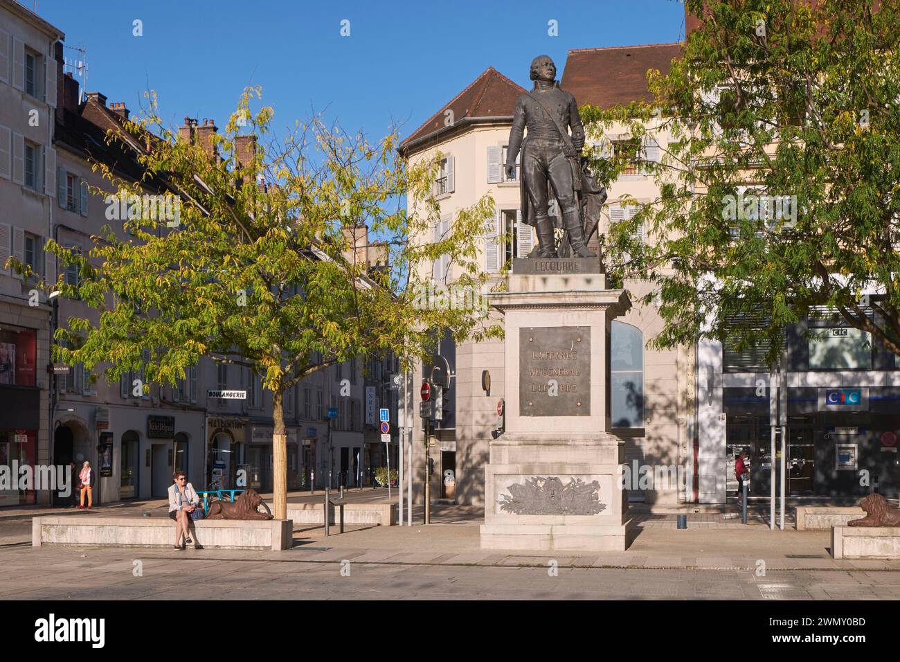 Allgemeine claude jacques lecourbe statue -Fotos und -Bildmaterial in ...