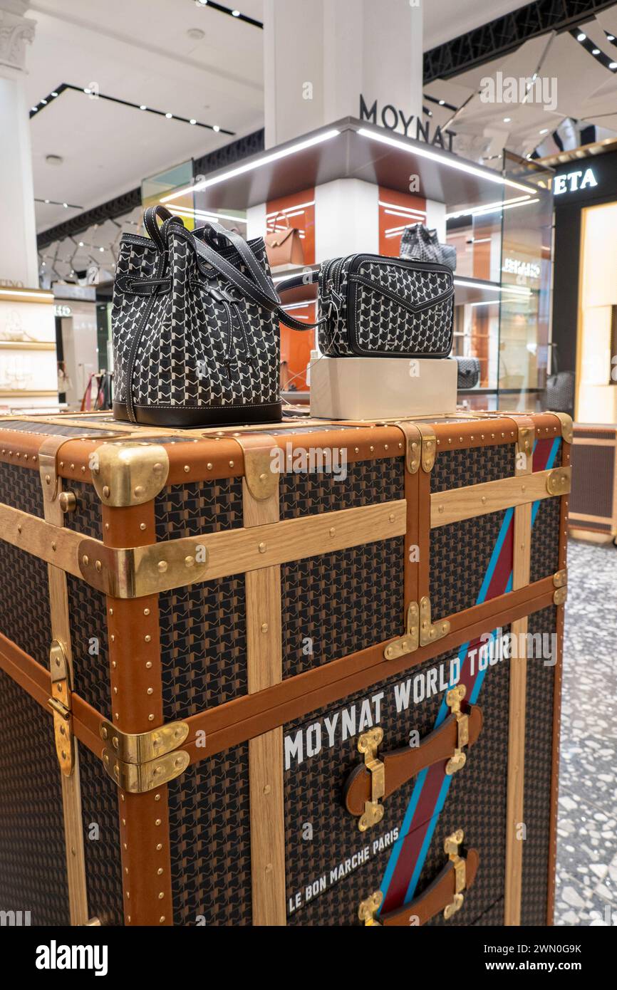 Moynat flagship store -Fotos und -Bildmaterial in hoher Auflösung – Alamy