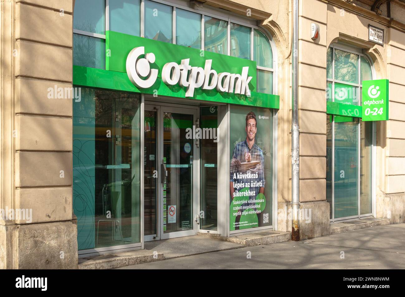Otp banka -Fotos und -Bildmaterial in hoher Auflösung – Alamy