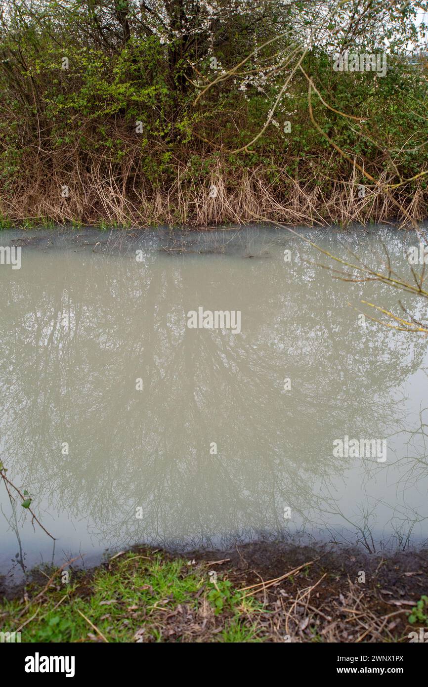 Slough, Großbritannien. März 2024. Die Thames Water leiten Abwässer aus ...
