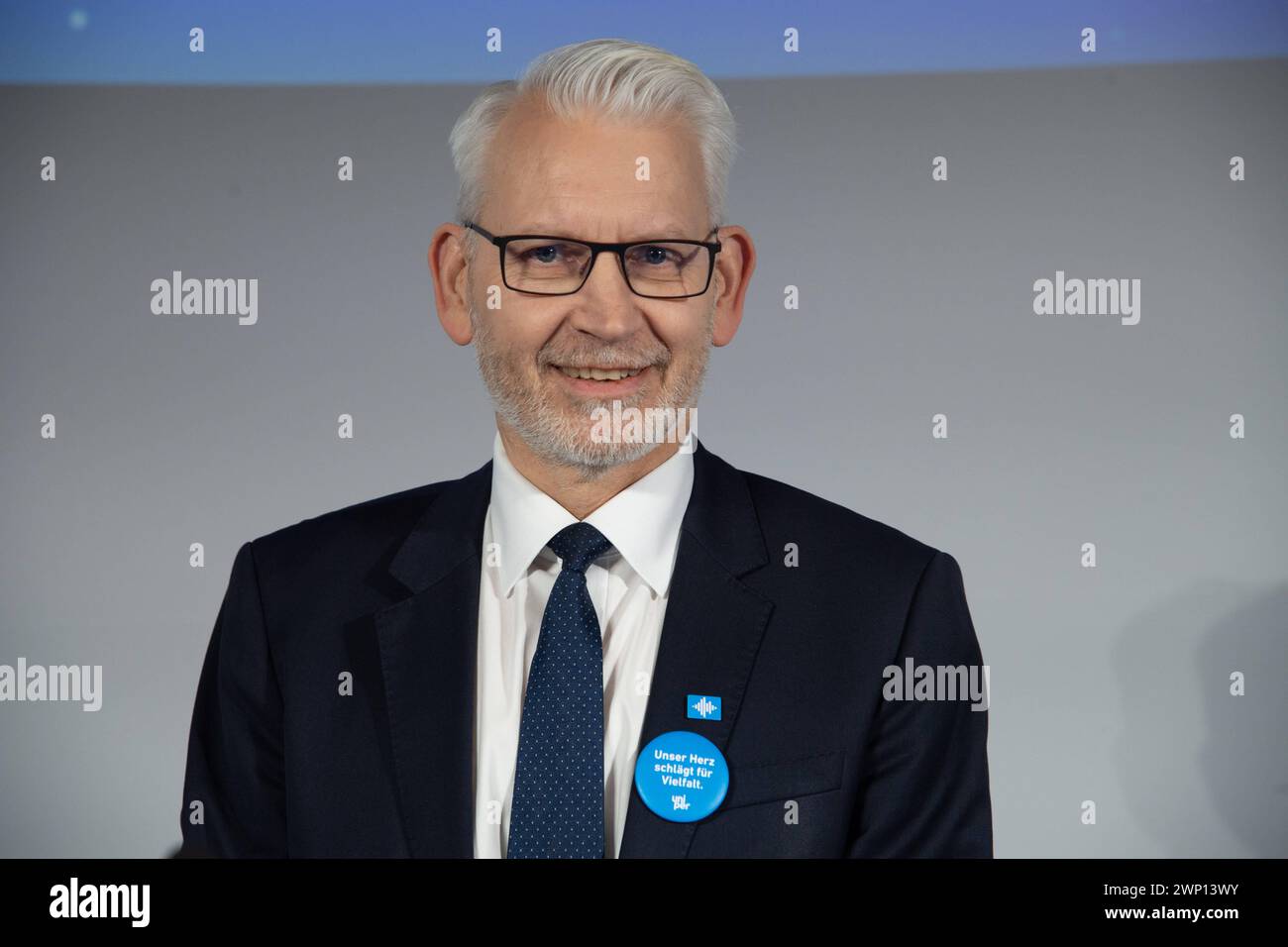 Michael LEWIS, Vorstandsvorsitzender, CEO, Bilanzpressekonferenz der ...