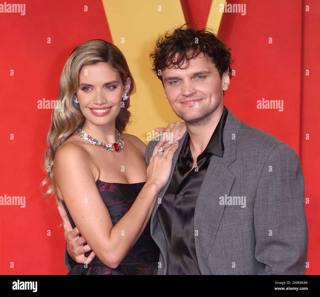 Sara Sampaio, Ray Nicholson nahm am 10. März 2024 an der Oscar Party ...