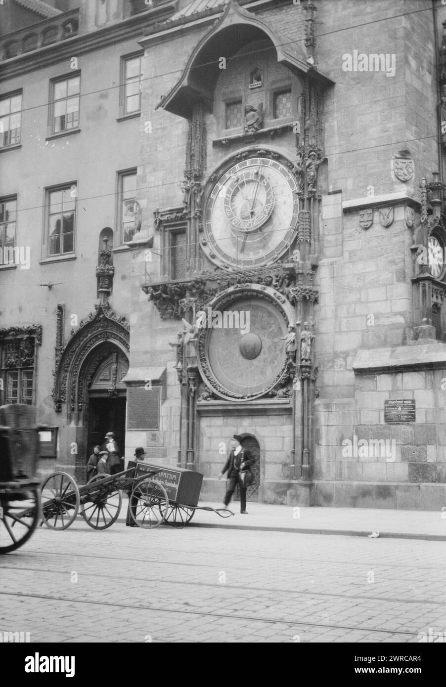 Prag astronomische uhr altes rathaus Schwarzweiß-Stockfotos und -bilder ...