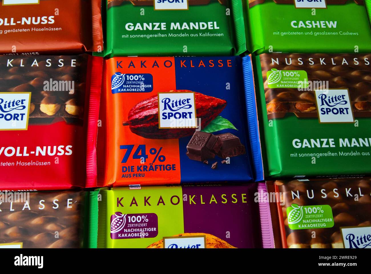 Ritter Sport ist eine Schokoladenmarke der Alfred Ritter GmbH und Co KG ...