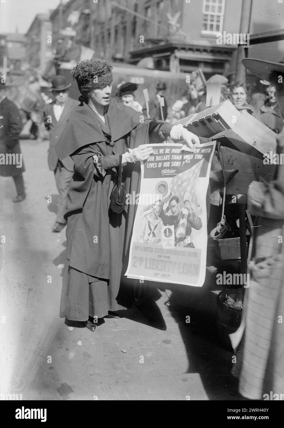 Mrs. J.F. Curtis, Oktober 1917. Mrs. James F. Curtis (die ehemalige ...