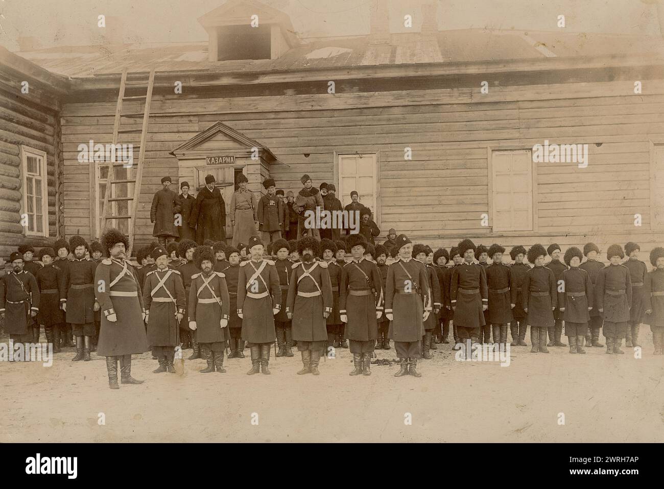 Tsarist uniform -Fotos und -Bildmaterial in hoher Auflösung – Alamy