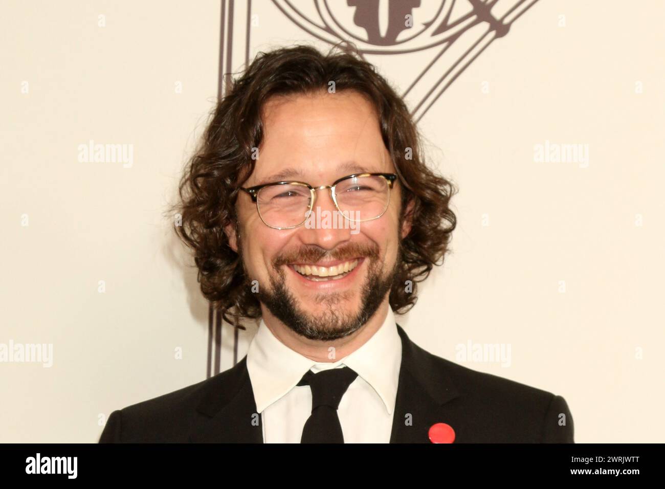 LOS ANGELES - 6. JAN: Joseph Gordon-Levitt bei der Art of Elysium ...