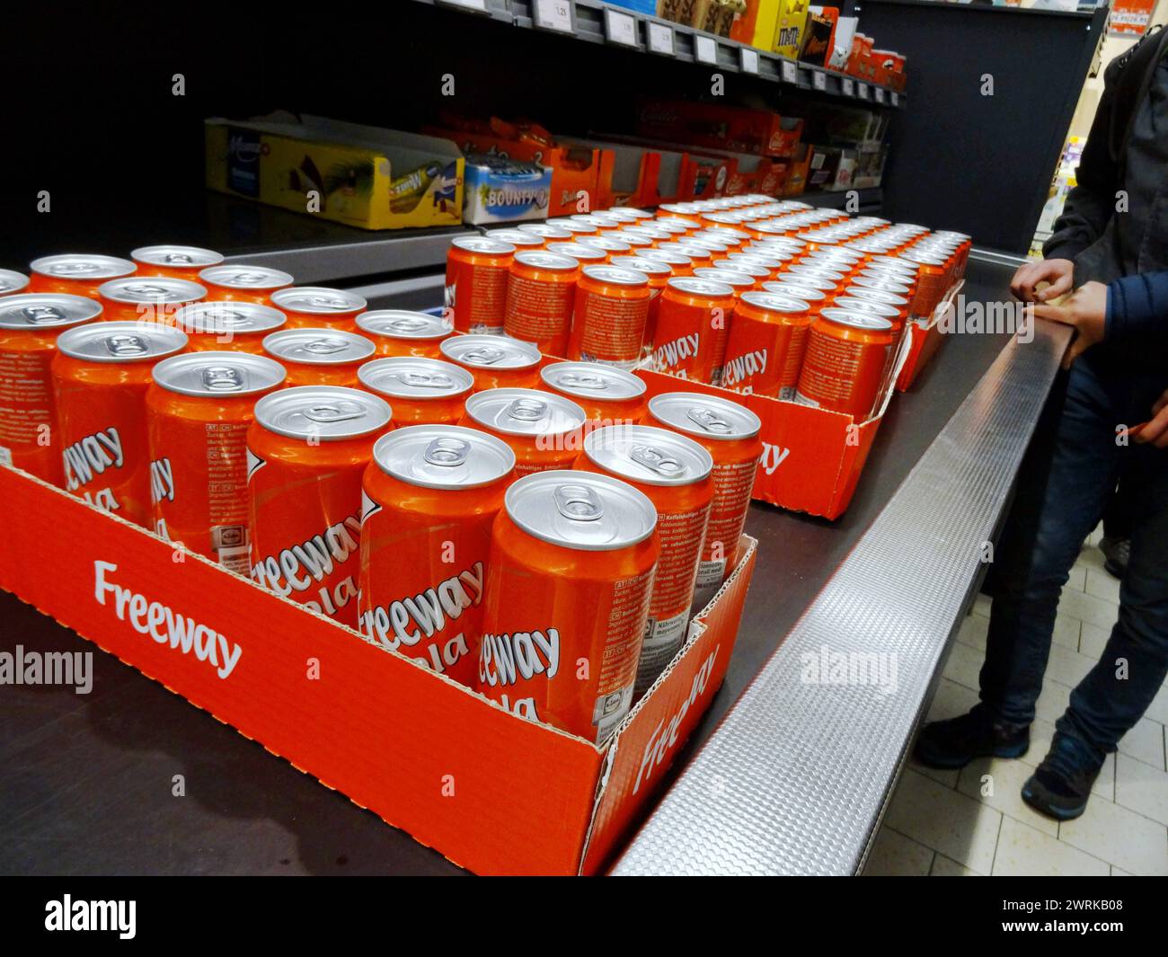 Lidl freeway cola -Fotos und -Bildmaterial in hoher Auflösung – Alamy