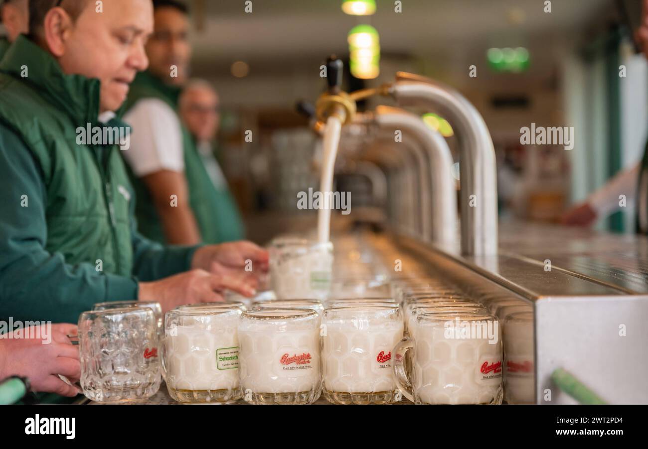 20240315 Saisoneroeffnung 2024 Schweizerhaus WIEN, OESTERREICH - 15. MAERZ: Eroeffnung und ...