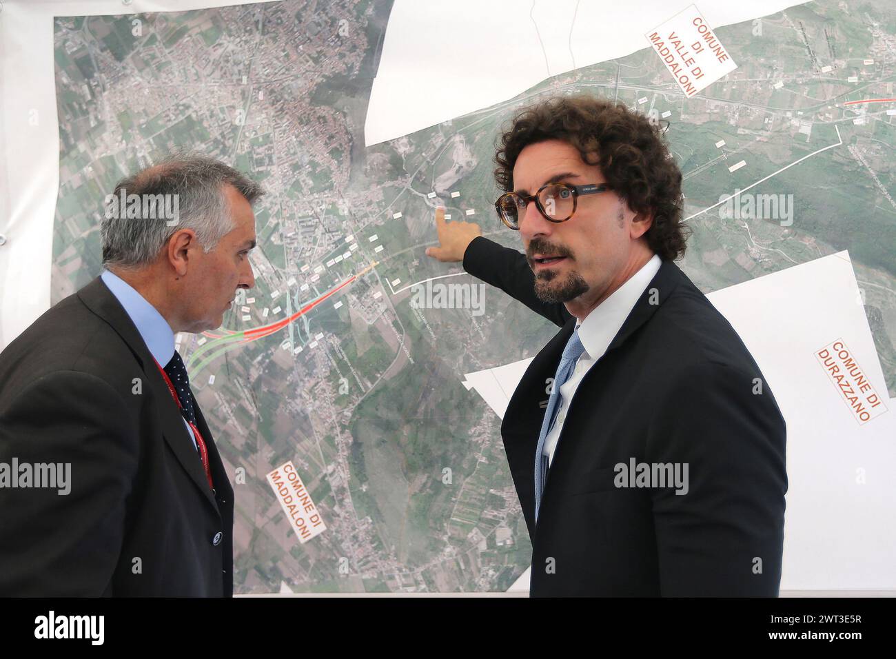 Der italienische Minister für Infrastruktur und Verkehr, Danilo ...