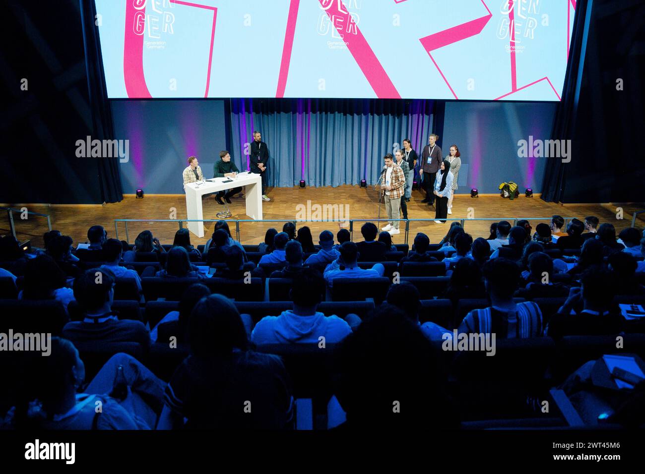 Generation Germany - das 2,5-tägige Demokratiefestival im März 2024 mit ...