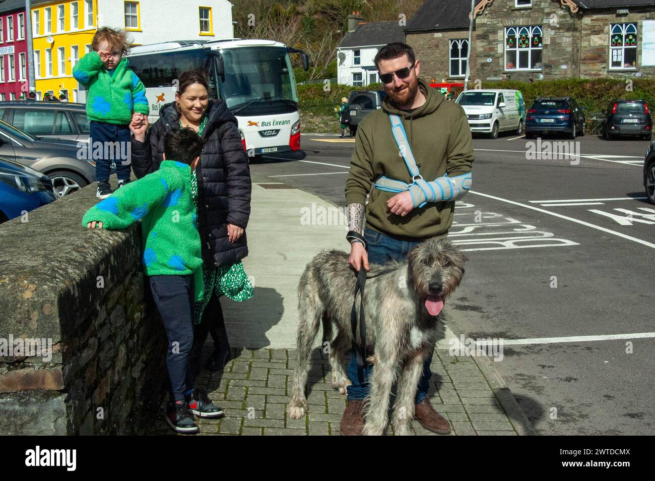 Sonntag, 17. März 2024 Bantry West Cork, Irland; Bantry Held IT’s St ...