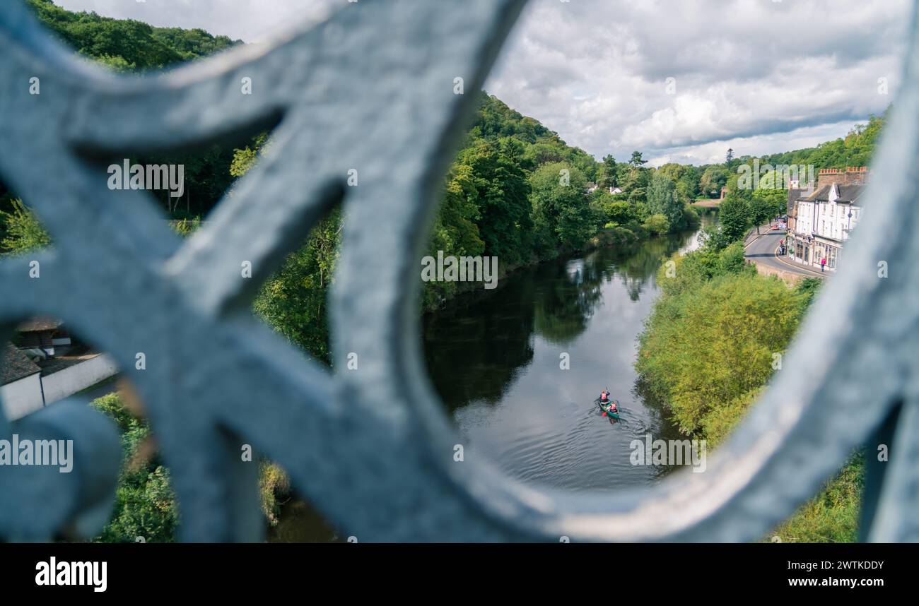 Blick von Ironbridge auf den Fluss Severn Stockfotografie - Alamy