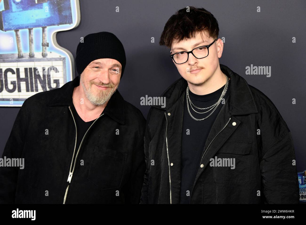 Torsten Sträter mit Sohn Justus bei der Premiere der 5. Staffel der ...