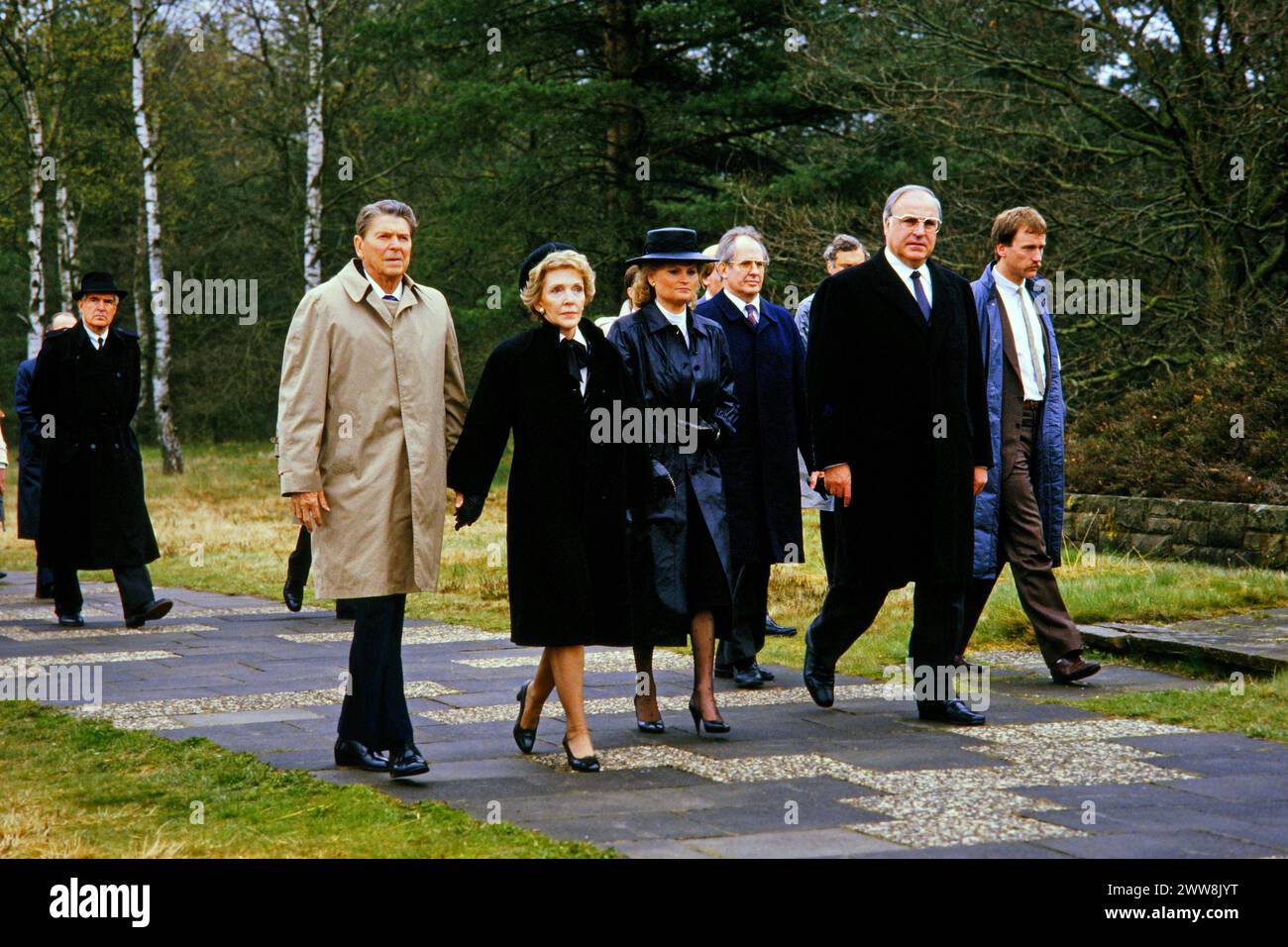 Ronald Reagan, Nancy Reagan, Hannelore Kohl und Helmut Kohl in Bergen ...
