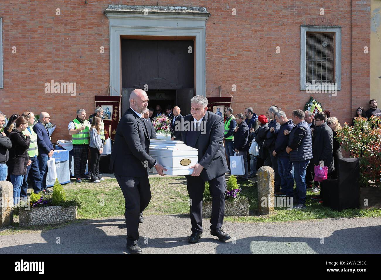 Camera ardente in certosa e seguire funerali presso la chiesa ortodossa ...