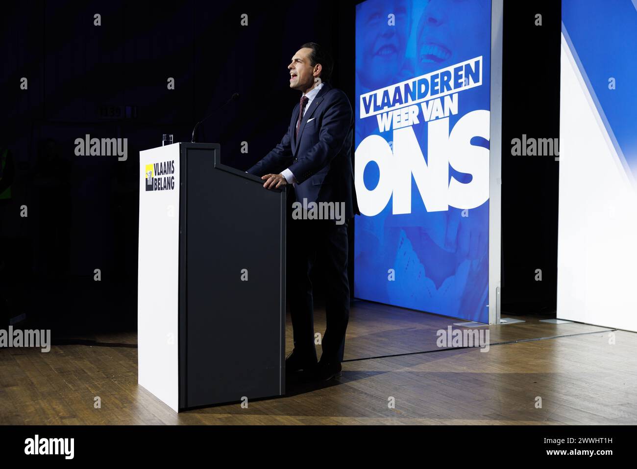 Gent, Belgien. März 2024. Tom Van Grieken, Vorsitzender von Vlaams Belang, hält eine Rede auf ...