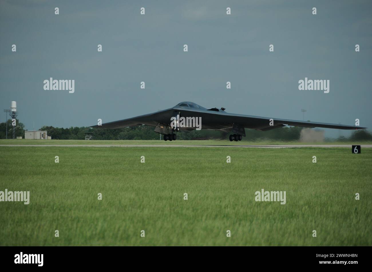 Northrop grumman b2 spirit -Fotos und -Bildmaterial in hoher Auflösung ...